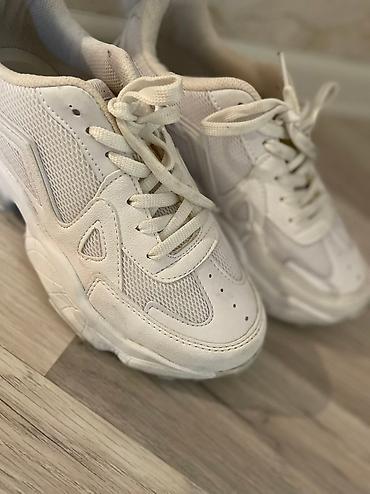 ağ krasofka Bakı ᐈ Kişi ayaqqabıları 10000 elan lalafo.az