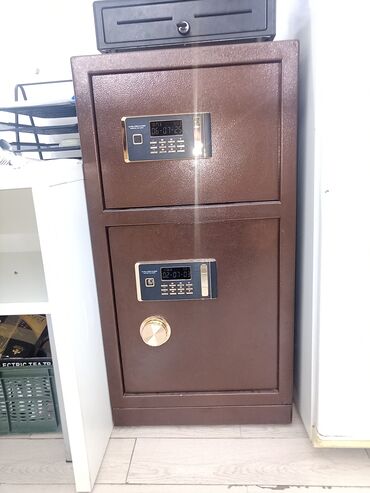 Kodla seyf kassa hem kagız pul,: 30 AZN Seyflər | Bakı | 106026467 ᐈ lalafo.az
