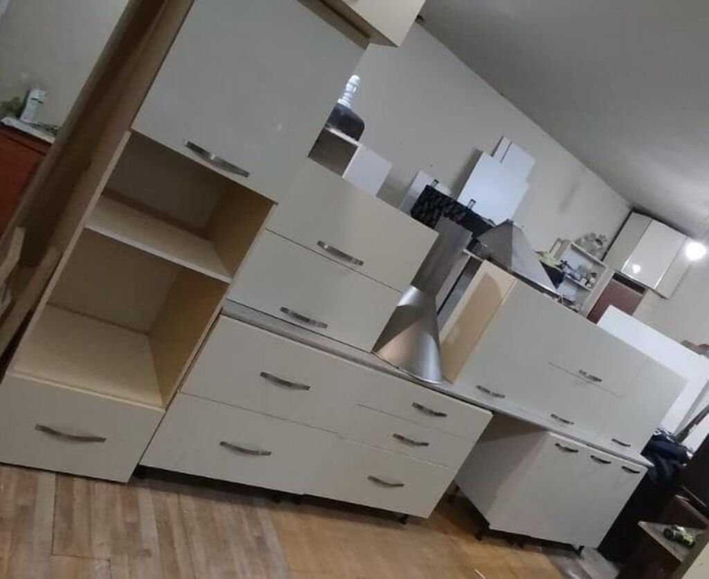 Metbex mebeli satilir 5 metr mdf: 480 AZN Mətbəx mebeli | Bakı ...