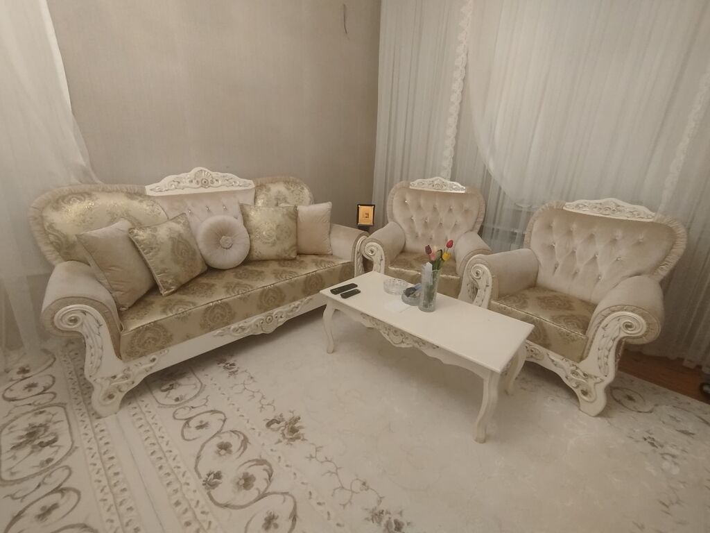 Divan iki kreslo bir jurnalni tecili: 800 AZN Divan və kreslo dəstləri ...