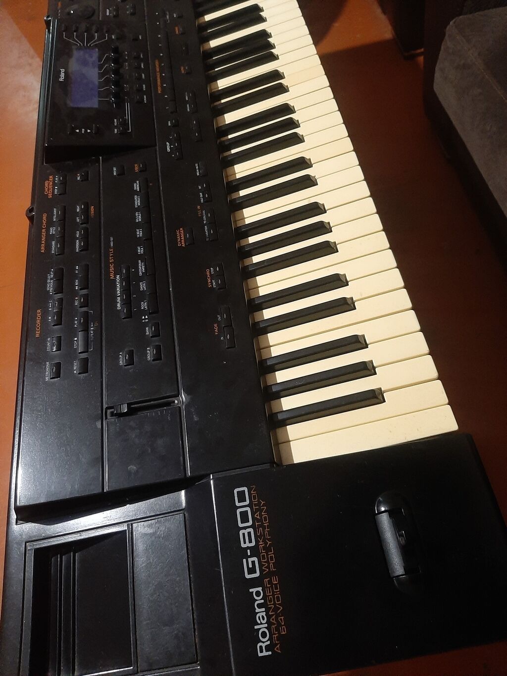 Sintezator Roland g800 yeni oyrenenler, pianistler: 200 AZN ...