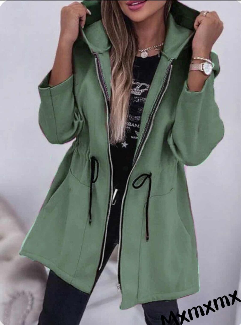 Dux jakna Cena 2300 Uni vel.: 2300 RSD Ostale jakne, kaputi, prsluci ...