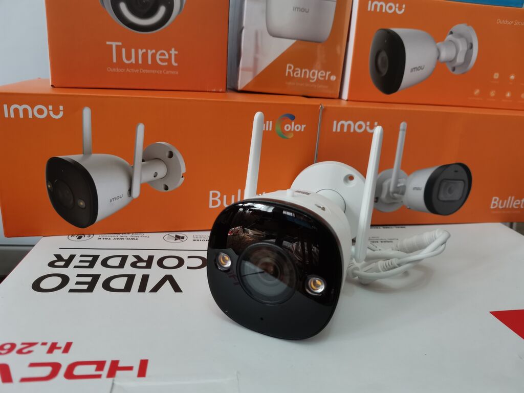 Wi-Fi камера с LED прожектором! Красочный: 3990 KGS Видеонаблюдение ...