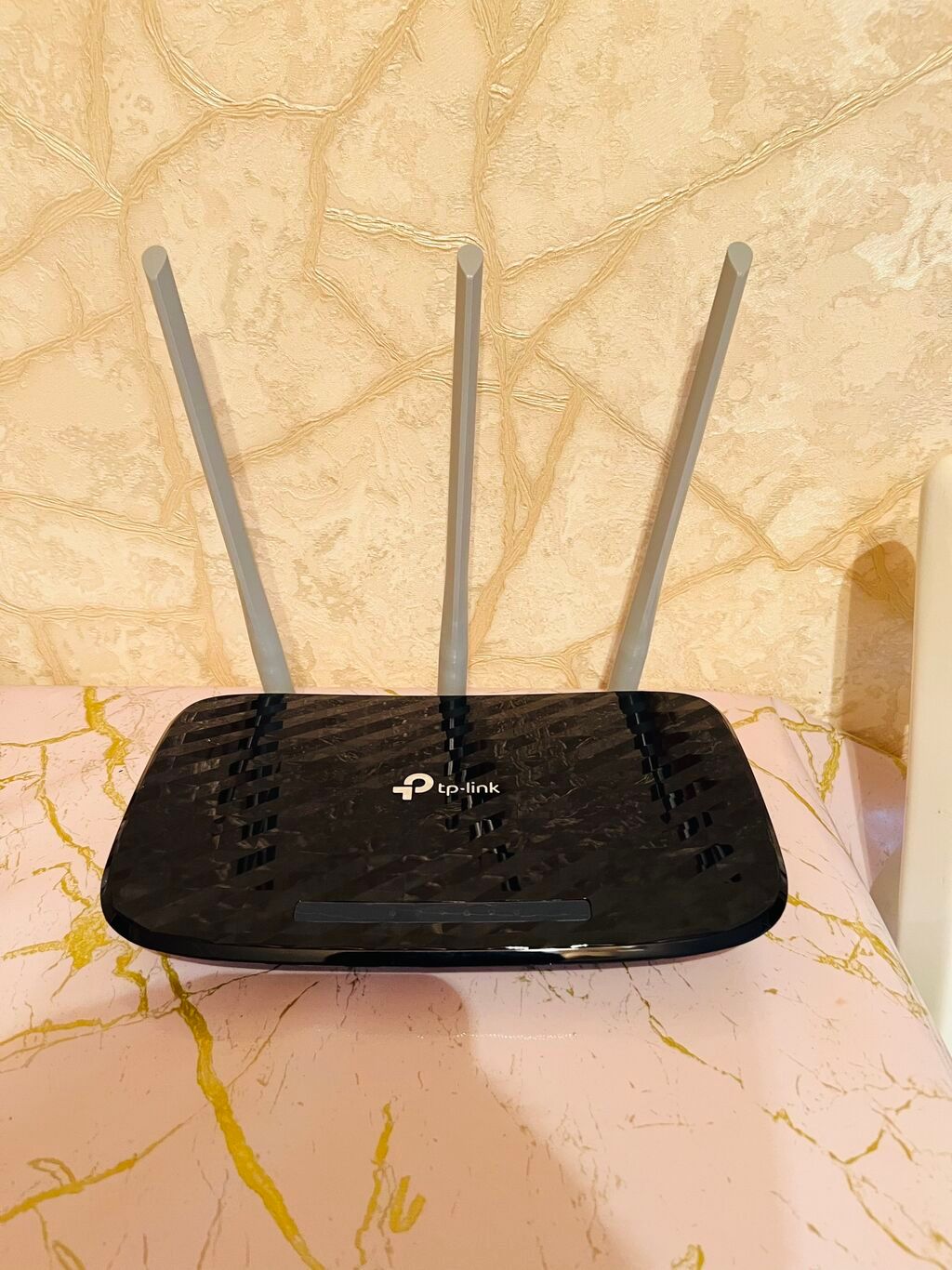 TP-link modem. 3 antenali. Çox az: 37 AZN Modemlər və şəbəkə ...