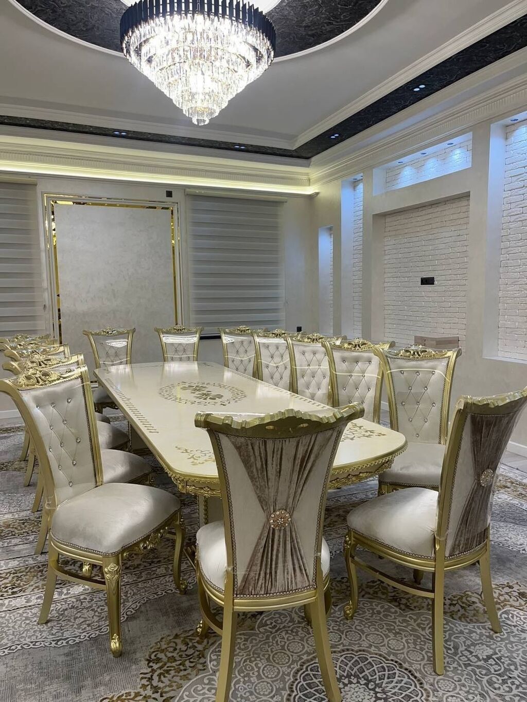 Стол стул из 12 стульев Стулья: 70000 KGS Столы и стулья для зала | Ош ...