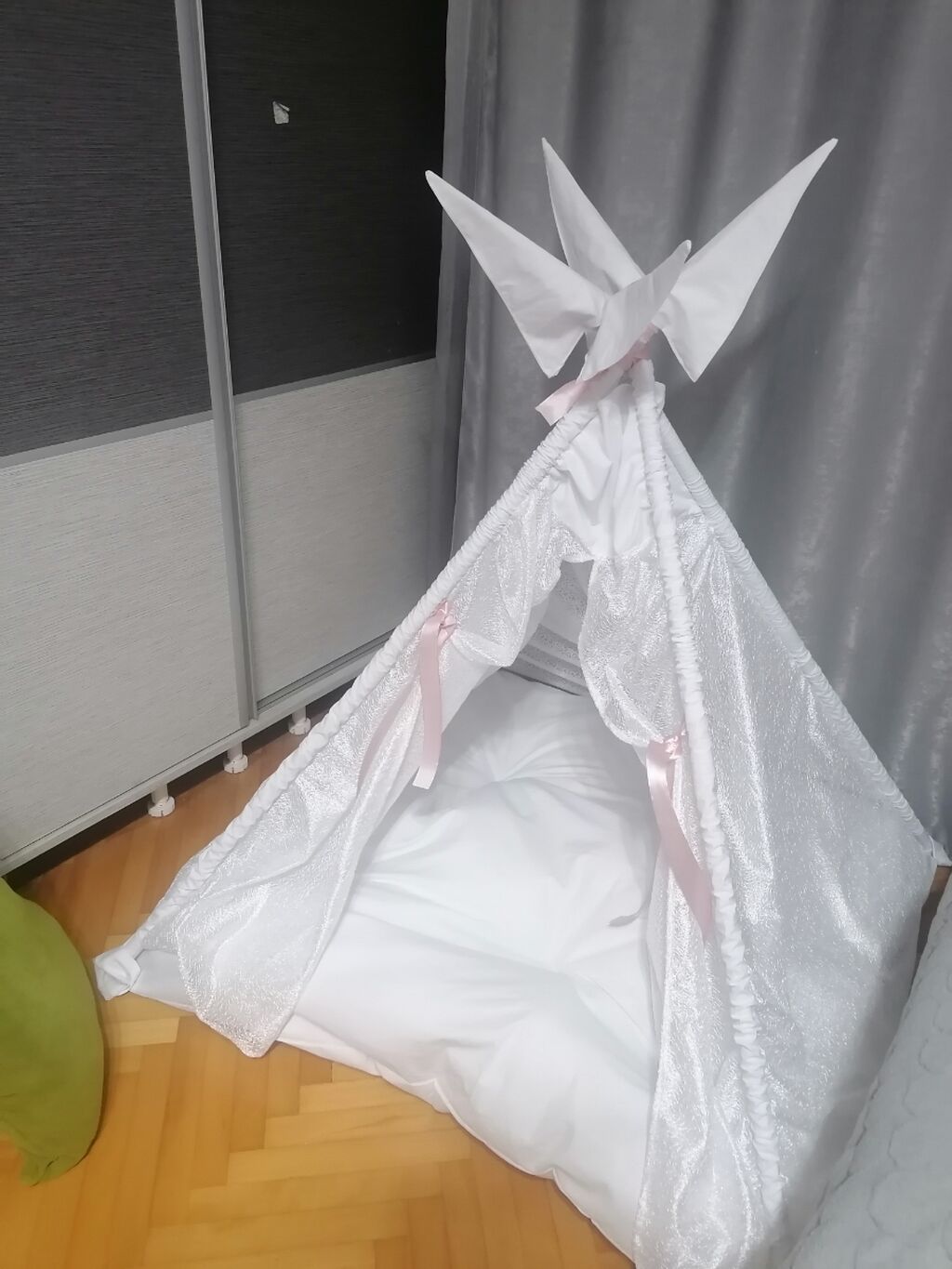 Dečiji šator za igru U beloj,: 800 RSD Igračke | Niš | 69316895 ᐈ lalafo.rs