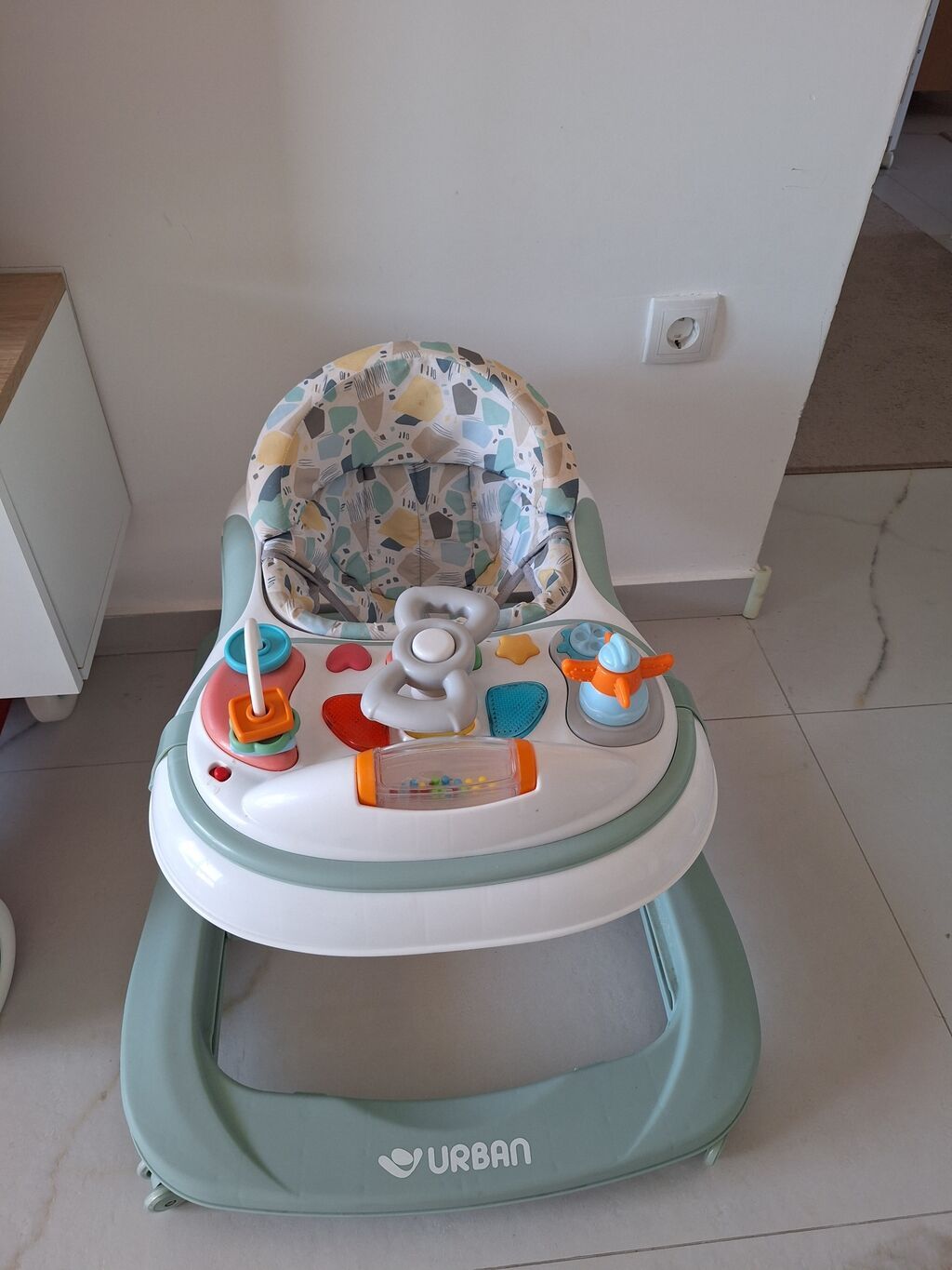 Hodalica za bebe URBAN - Stabilna: 4500 RSD ᐈ Hodalice, štake, štapovi ...