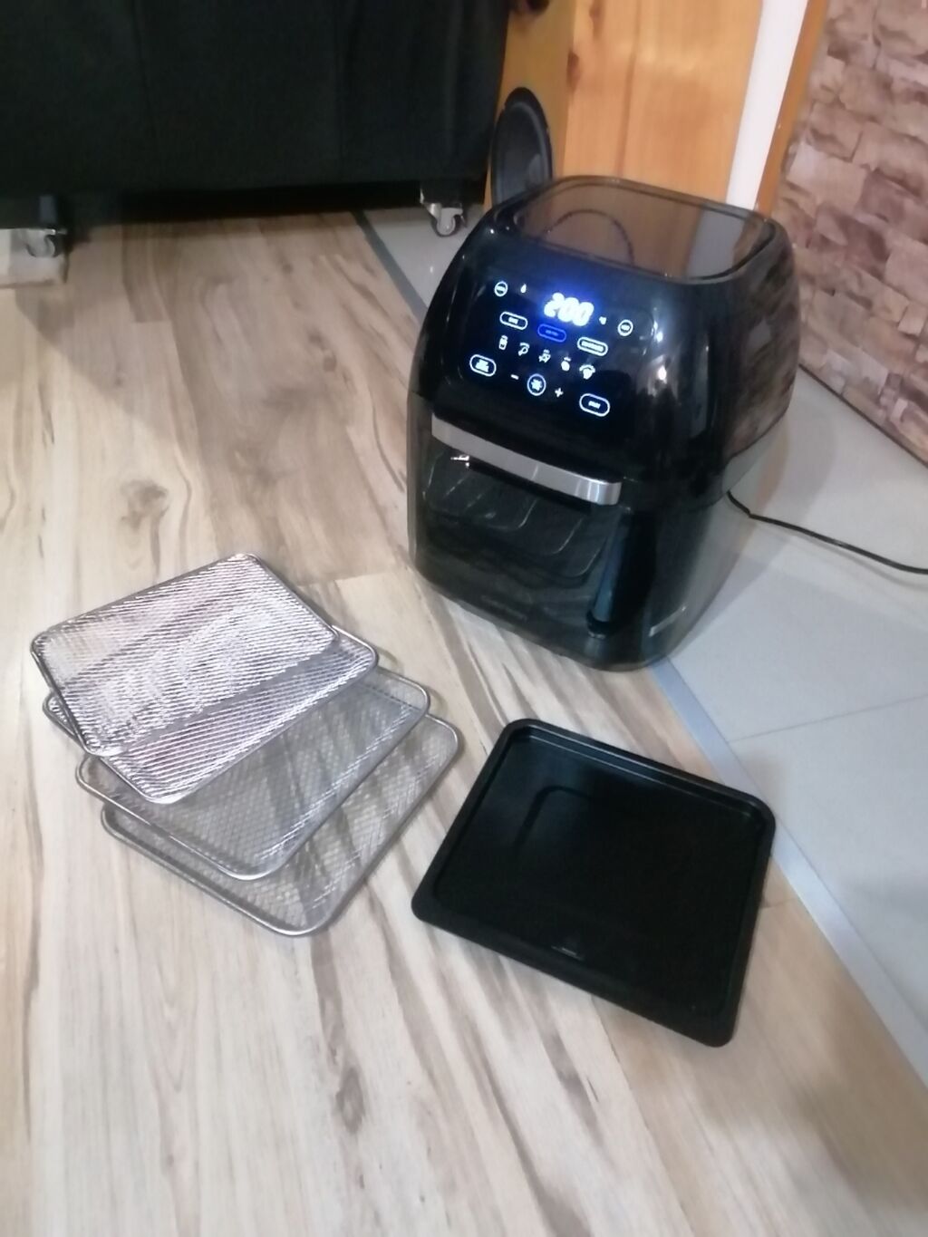 Multifunkcionalna friteza na vruć vazduh /: 80 EUR Rerne | Leskovac ...