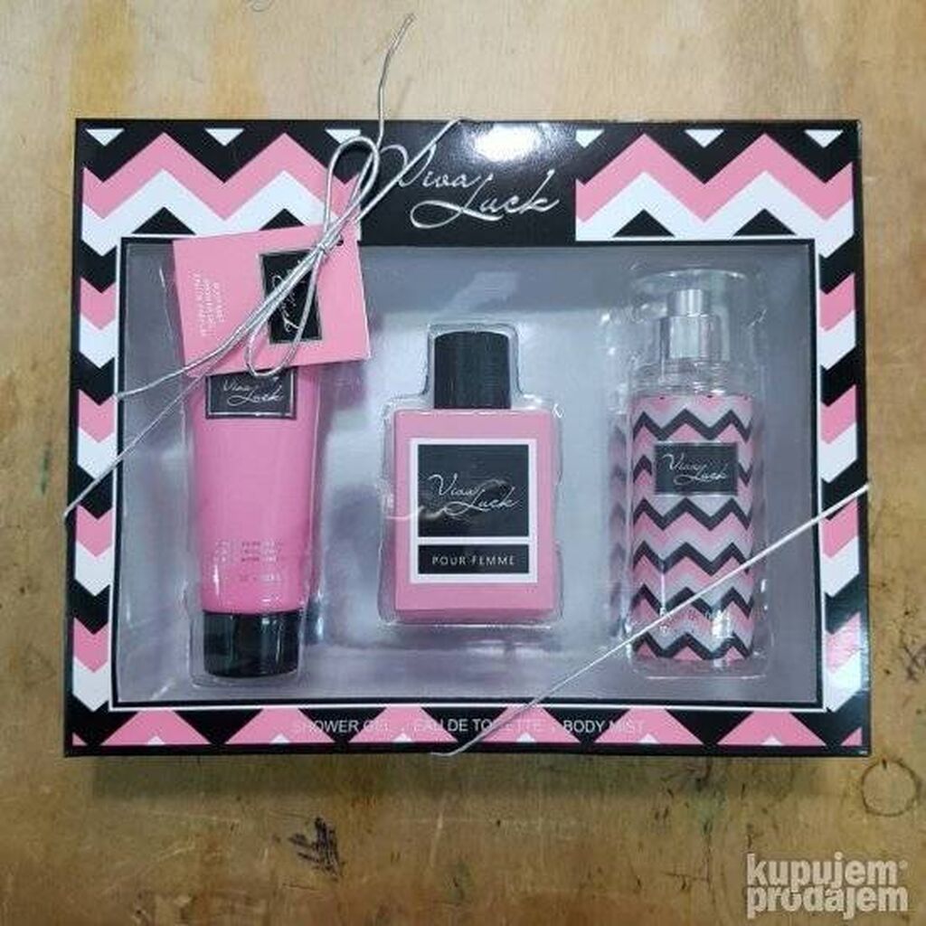 Poklon set 3u1 Parfem, Kupka i: 1299 RSD Parfemi | Niš | 101746292 ᐈ ...