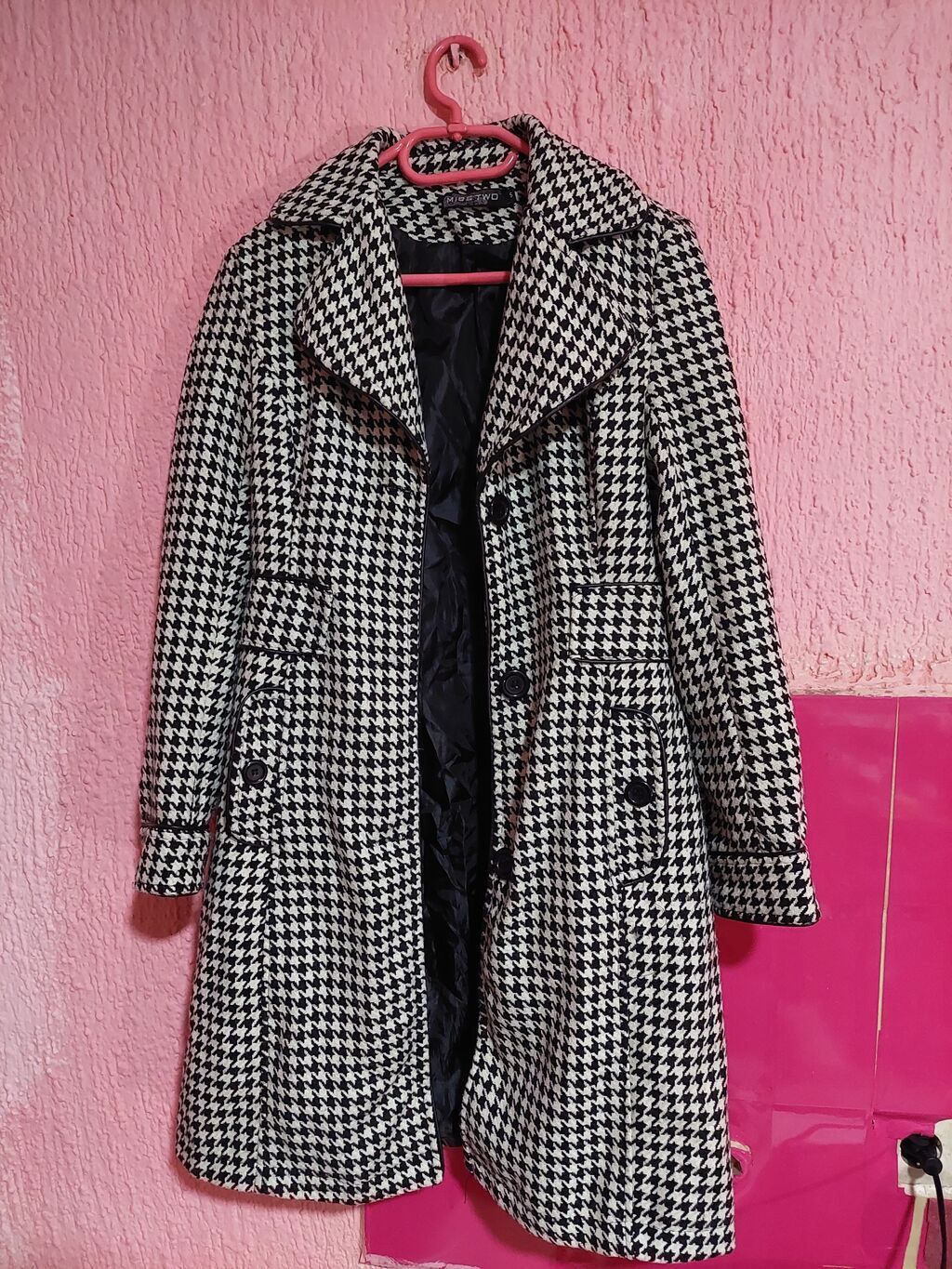 Prelep kaput marke Terranova, velicina S,: 2500 RSD Kaputi | Novi Sad ...
