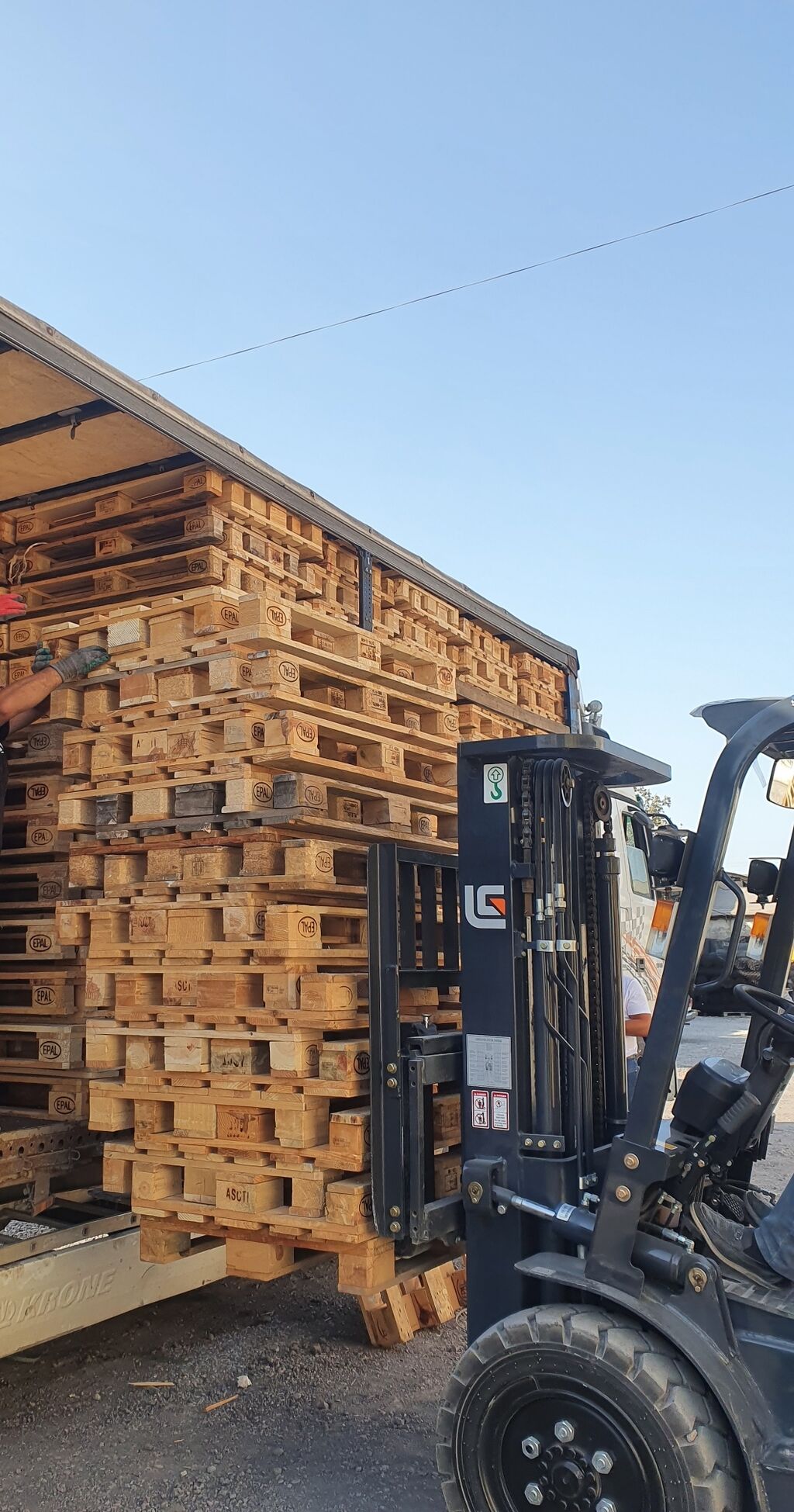 Palet/paddon Hər Növ Epal Sadə paletlərin: 7 AZN Palletlər, paddonlar | Bakı | 104139135 ᐈ lalafo.az