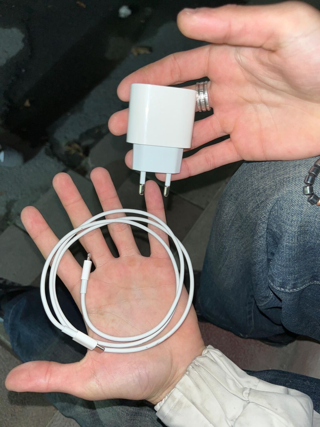 Nomrenin vacapi isleyir tam orginal adaptir: 30 AZN Şarj cihazları ...