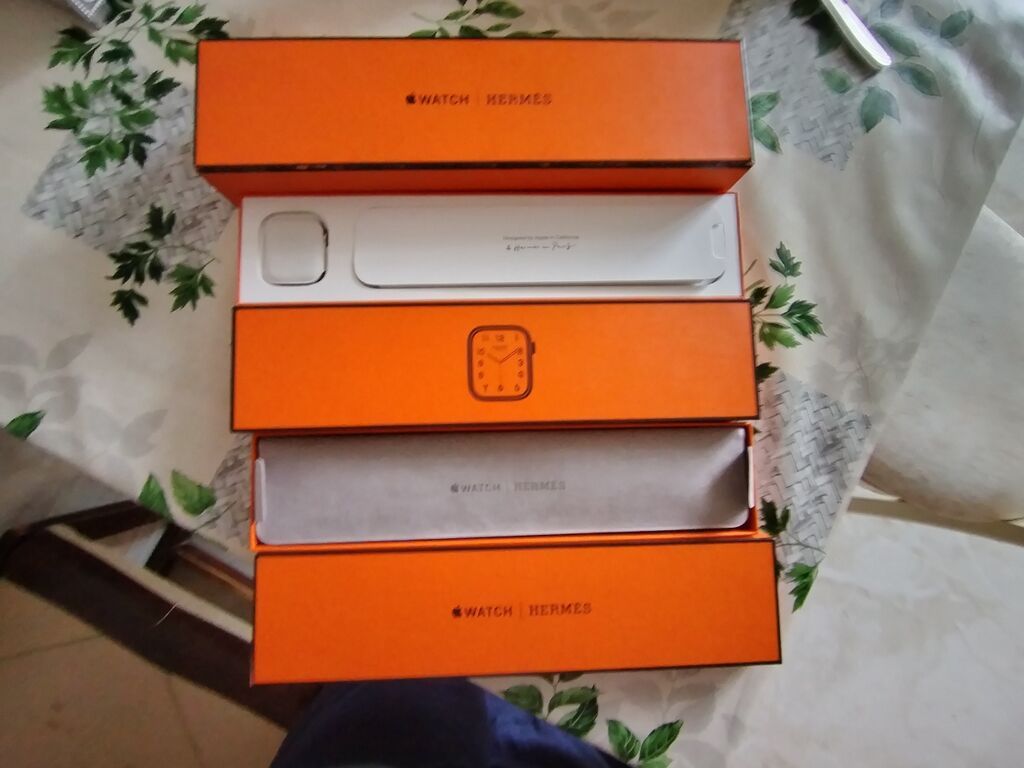 Apple Watch Hermès – premium ağıllı: 999 AZN Smart saatlar | Bakı ...