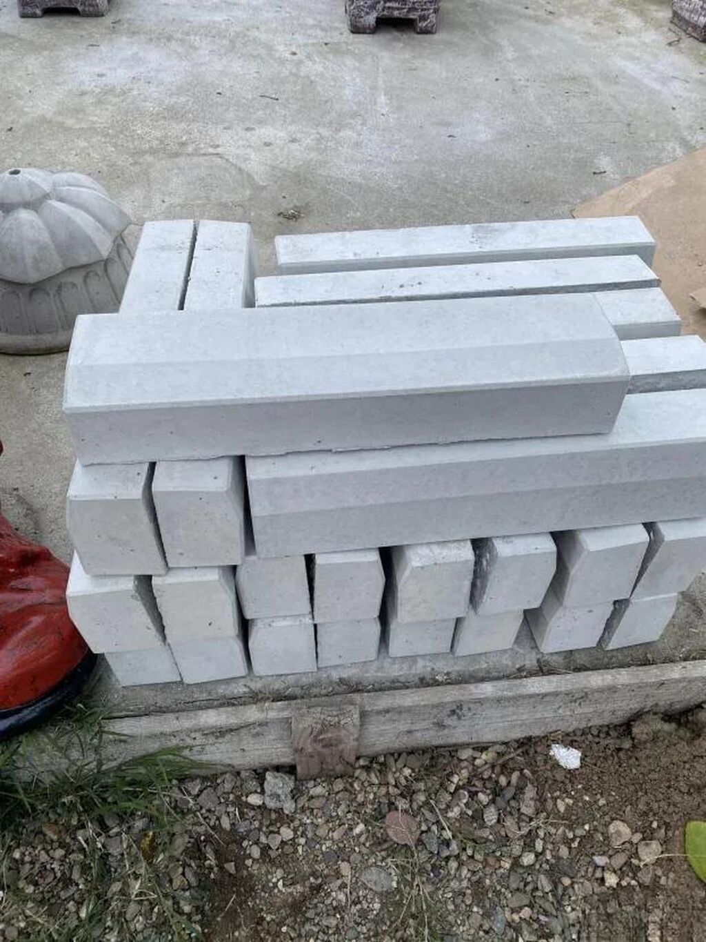 Betonski Ivičnjaci – NOVO! Opis Proizvoda: Dogovor Baštenska dekoracija ...