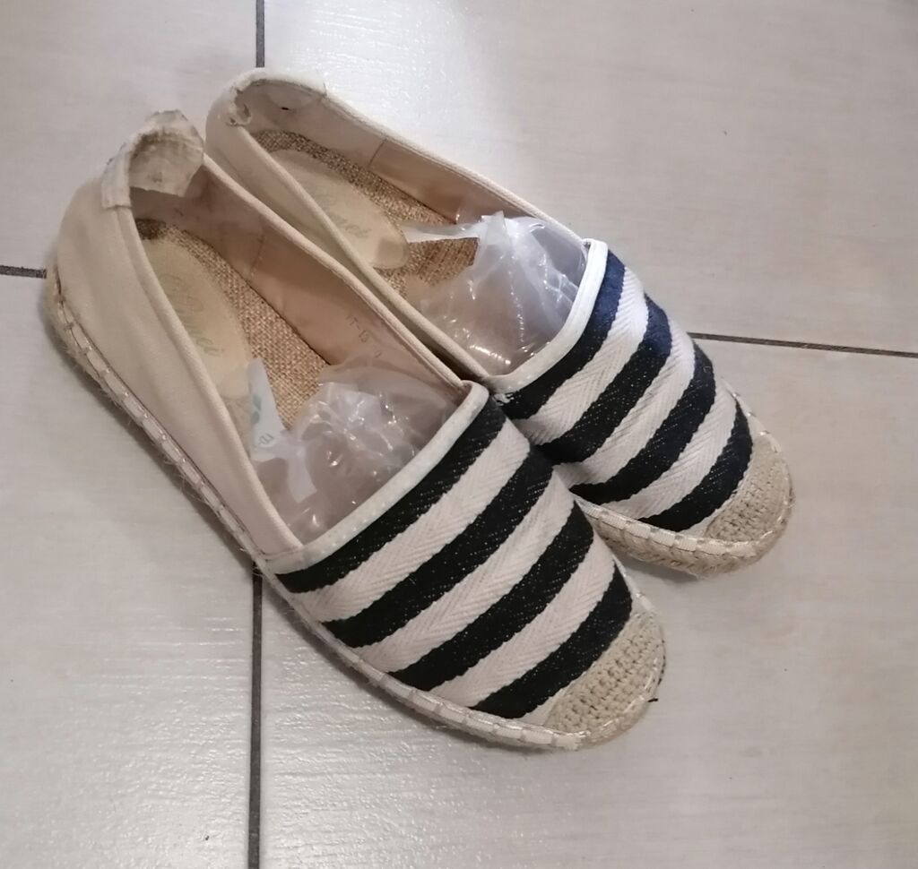 Espadrile sa prugama + visoke patike: 800 RSD Espadrile | Beograd ...