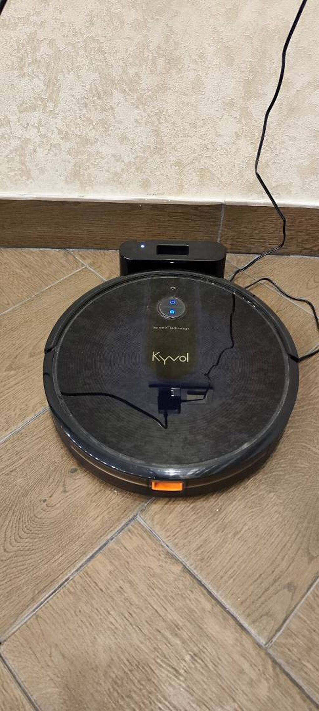 Robot tozsoran yeni kimidir. Ehtiyac olmadığı: 180 AZN Tozsoranlar ...