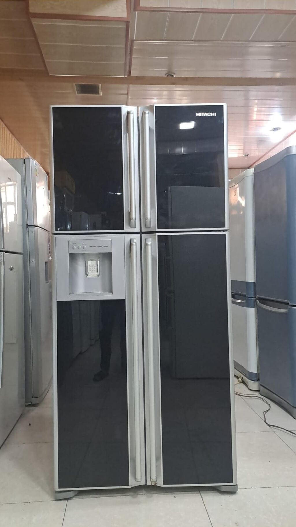 Hitachi Side-by-Side dörd qapılı soyuducu -: 1000 AZN Soyuducular ...