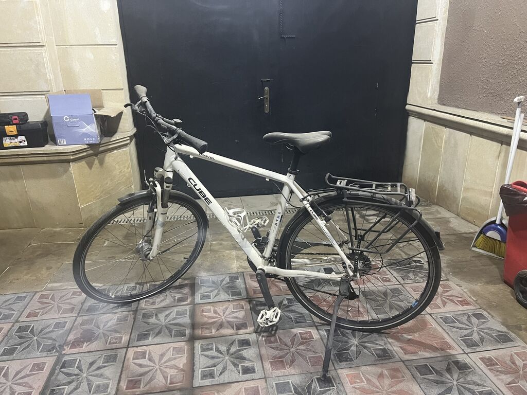 Salam istifadə olunmadığı üçün satılır velosipedə: 555 AZN Şəhər ...