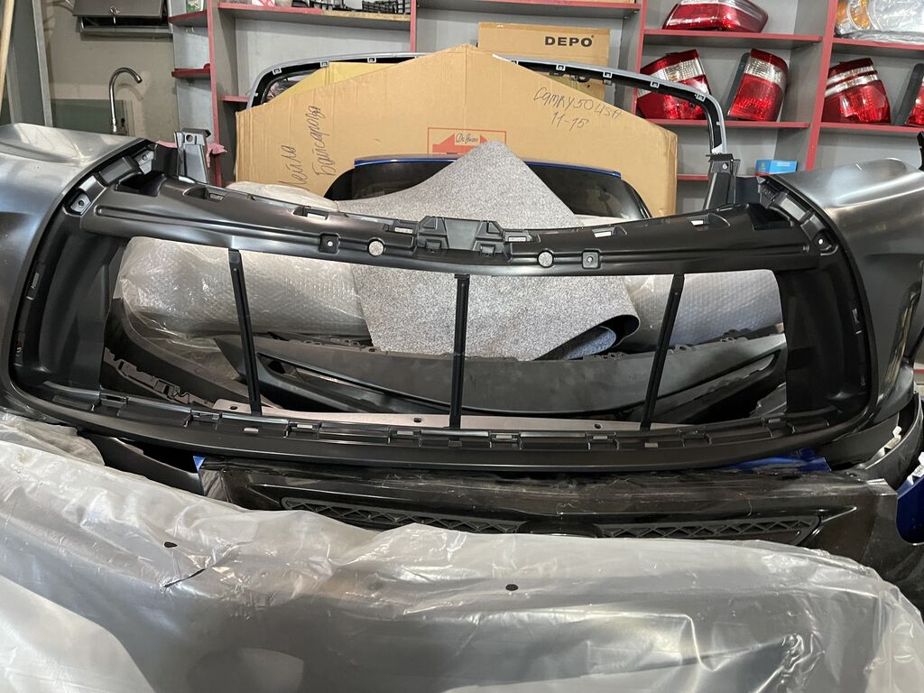 Бампер передний на Camry 55 USA: Договорная Бамперы и комплектующие ...