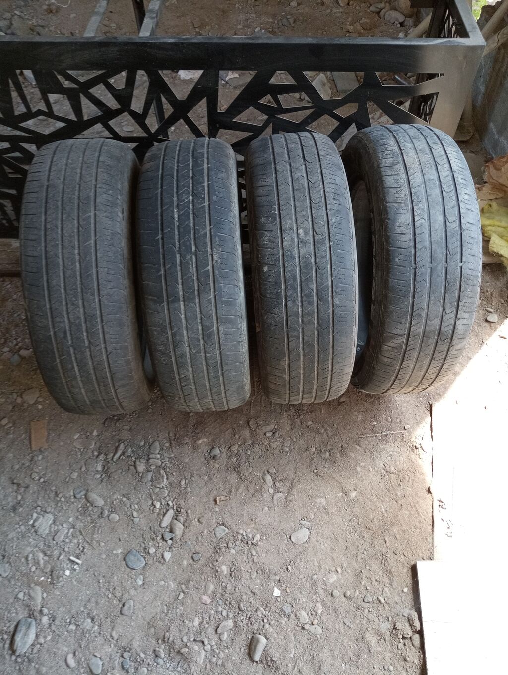 Продам шины, M+S 225*65 R17: 5000 KGS Шины | Бишкек | 35413556 ᐈ lalafo.kg