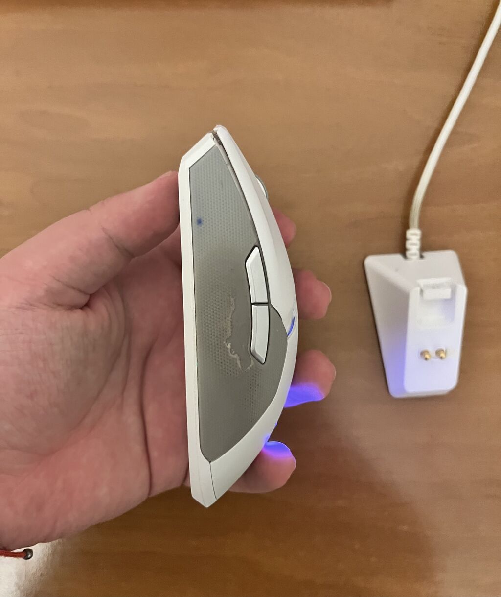 Razer Viper Ultimate Mercury Слегка потерты: 4500 KGS Компьютерные ...