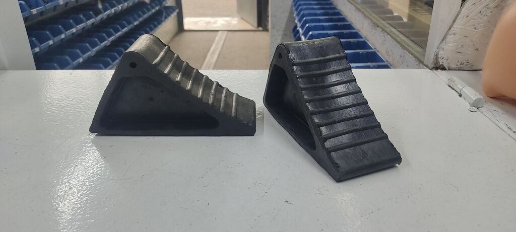 Каталог противооткатных упоров, башмак, для грузовых: 570 KGS ...