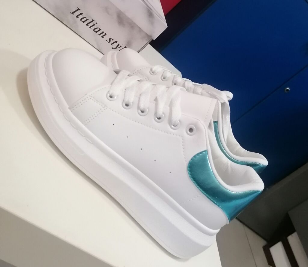Nove patike Alexander MC QVEEN, broj: 1800 RSD Trainers | Belgrade ...