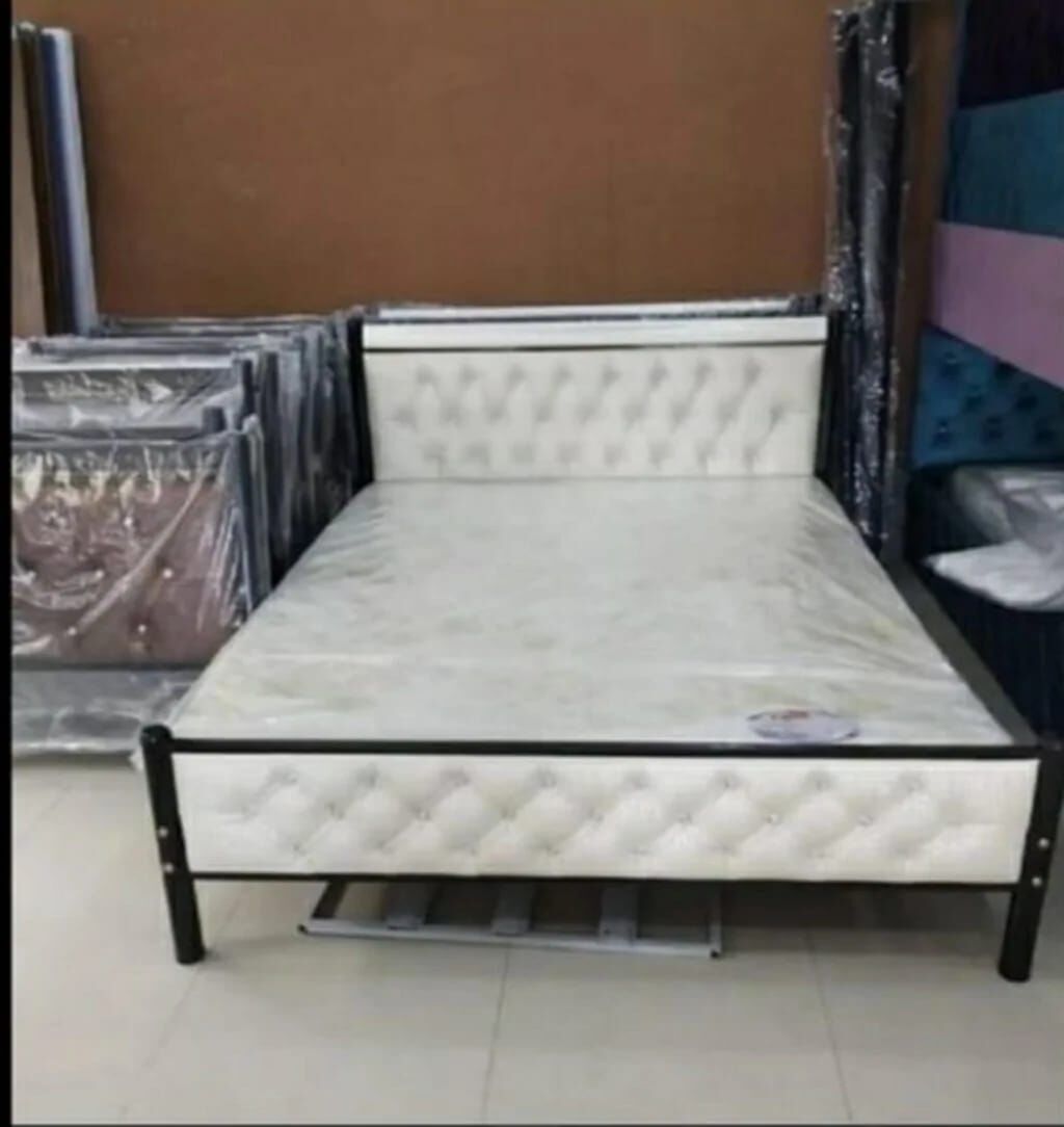 Taxt dəstimiz matraslı gözəl qiymətlə əldə: 330 AZN Çarpayılar | Bakı ...