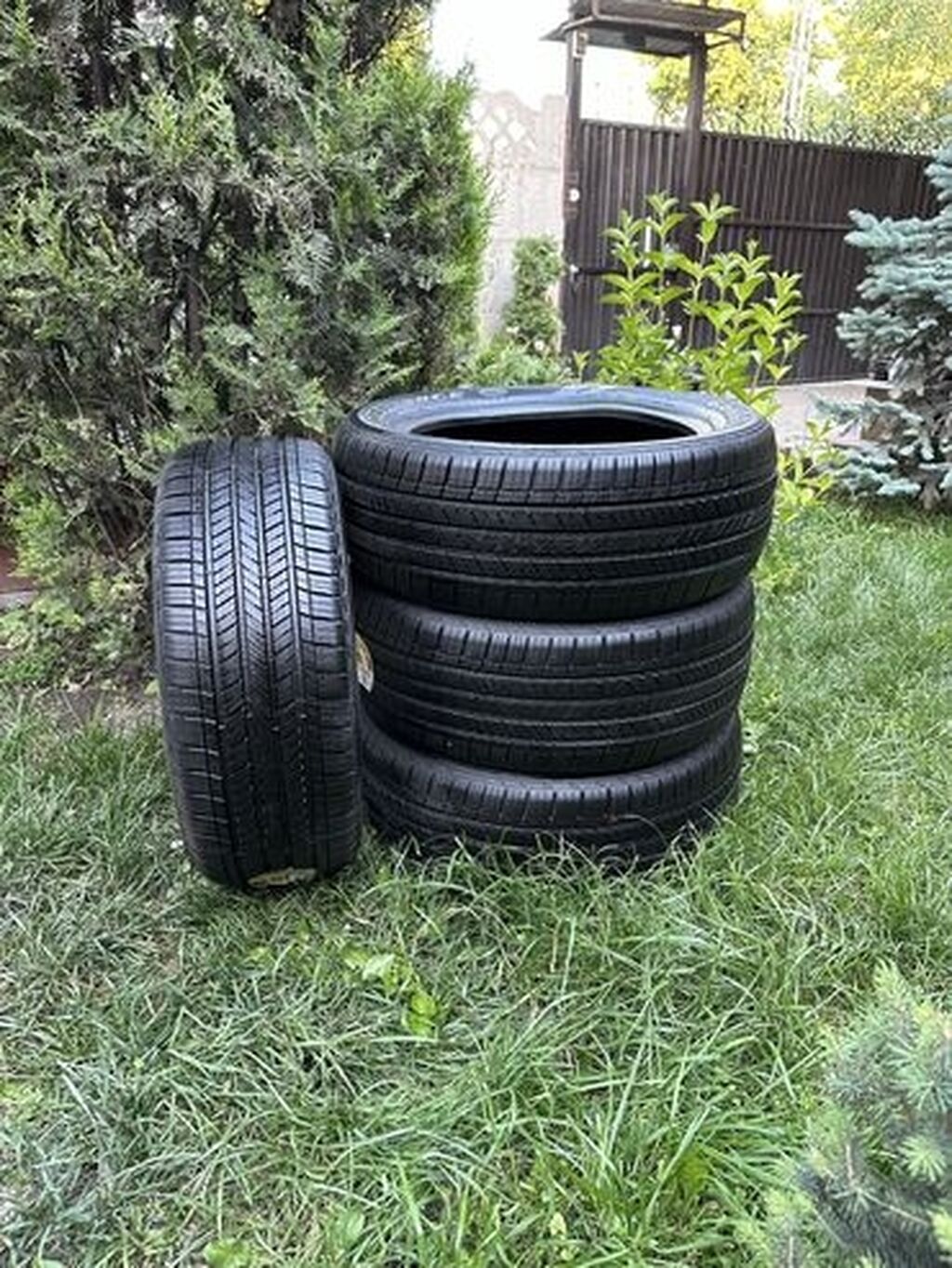 Продаю шины 215/55/18 лето протекторы хорошие: 8000 KGS Шины ...
