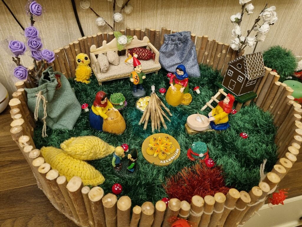 Xonca el isi boyuk olcude: 75 AZN Xonçalar | Bakı | 99748026 ᐈ lalafo.az